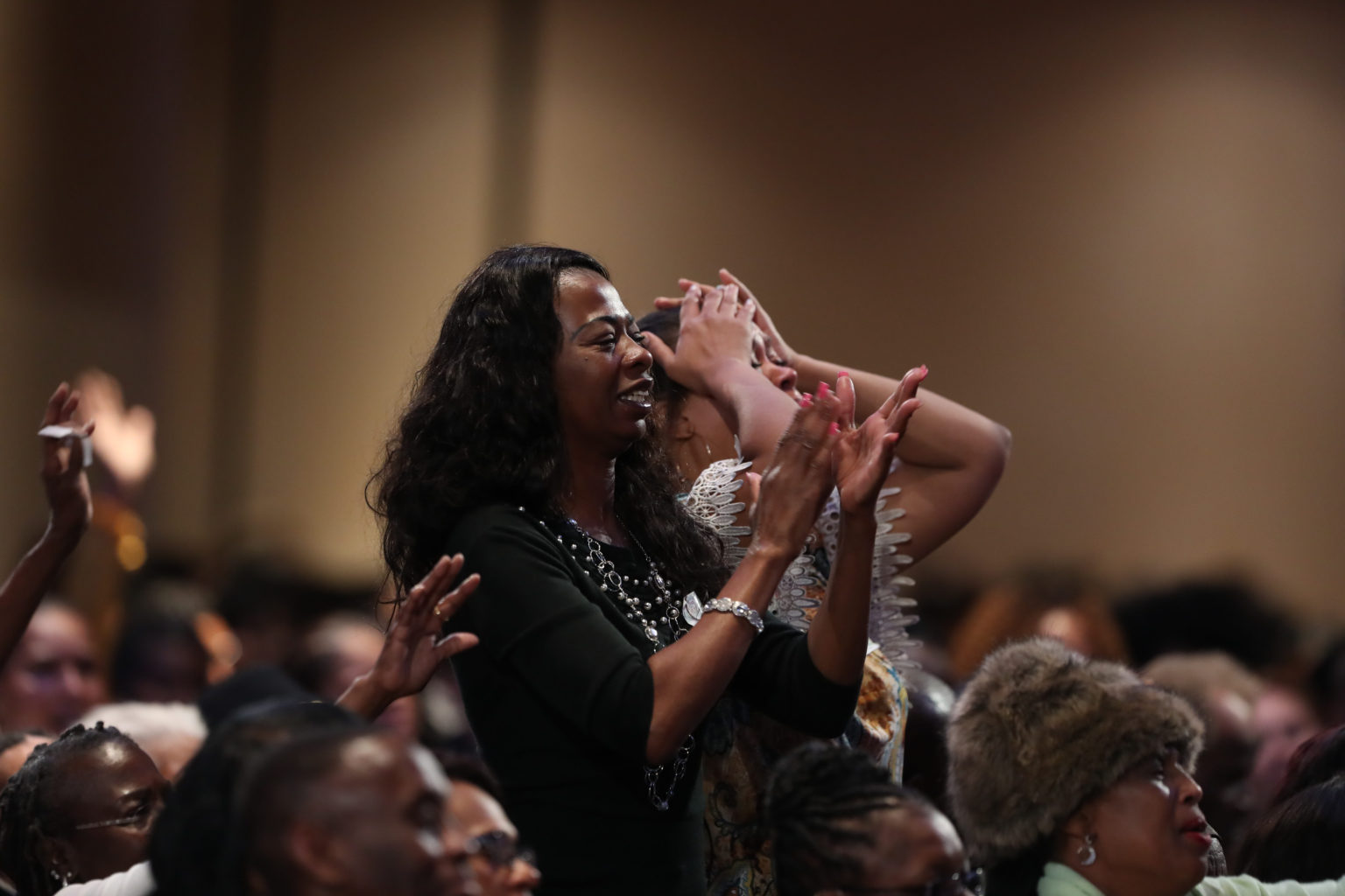 AI4I9600 – Peter Popoff Ministries